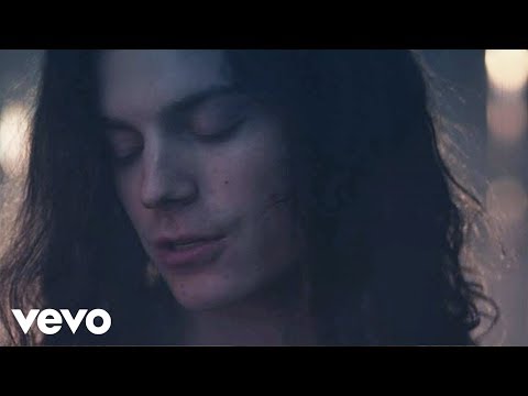 10,000 Emerald Pools by BØRNS Lyrics Meaning - Diving into the Depths ...