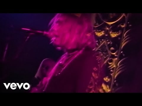 I Am One by Smashing Pumpkins Lyrics Meaning - Unraveling the Anthemic ...